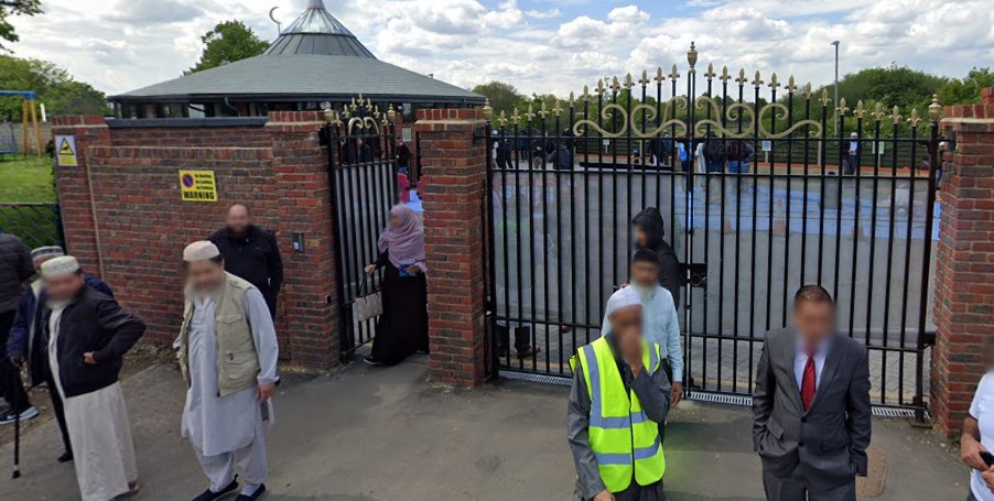 Newbury Park Islamic Cultural Centre Prayer Times in Ilford